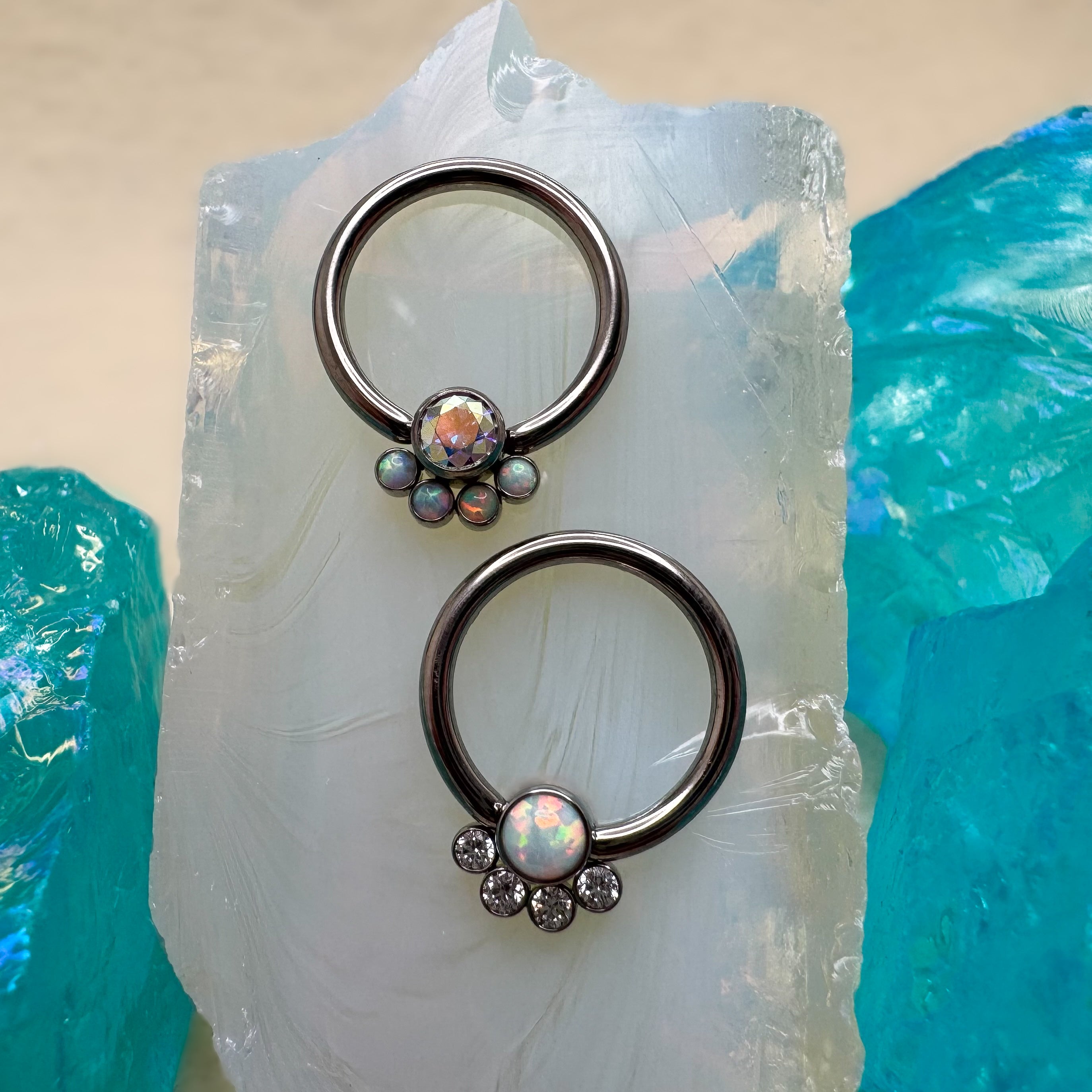 Gem Crown Captive Ring – Atomic Body Jewelry